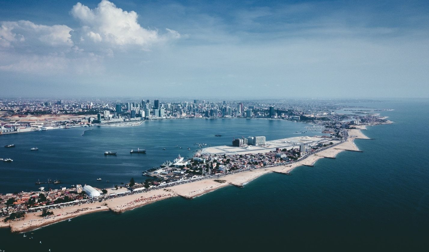 Angola Remote Work and Minimum Wage - activpayroll